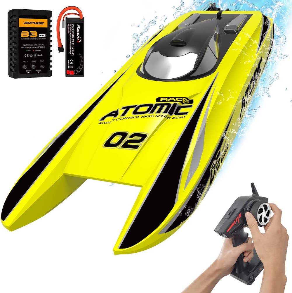 12 Affordable RC Boats for Beginners
